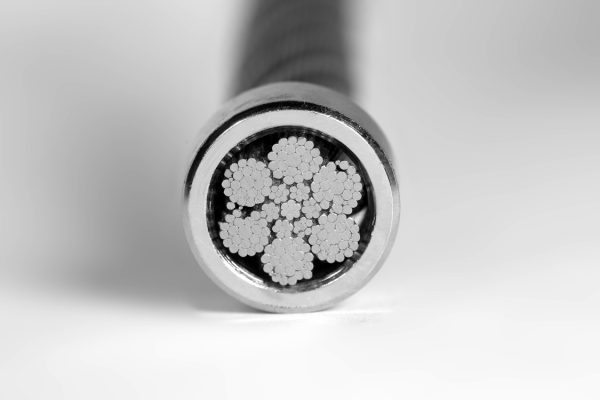 Wear resistant and durable sisal core wire rope for crane pylon